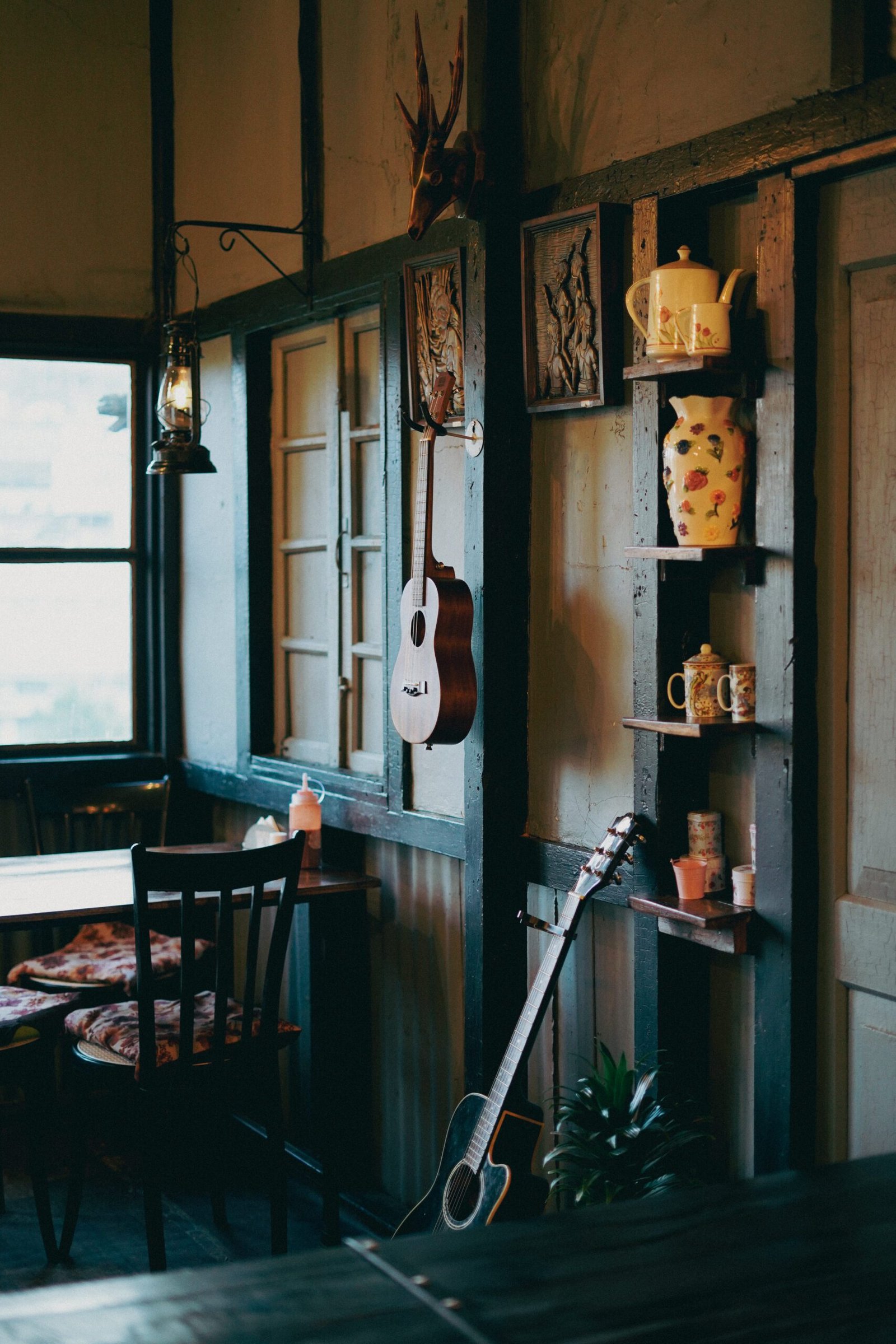 Brewing Dreams: 60’s Retro Cafe of Vintage Wonders and Resilient ...